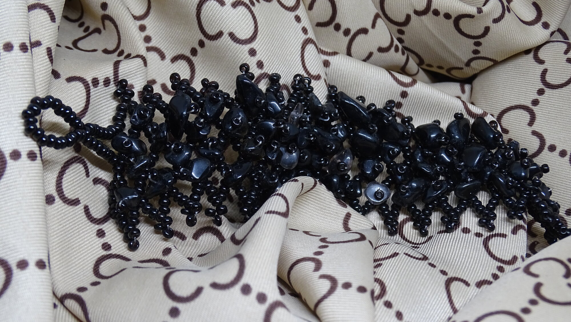 Плетеный браслет