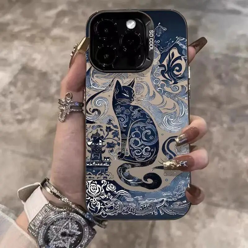 Чехол для iPhone 15 Pro Max, черный, с кошкой