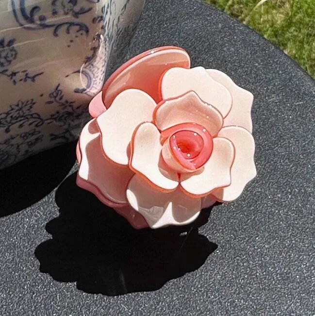 Ацетатные заколки-крабы с камелиями pink 7x5x5cm