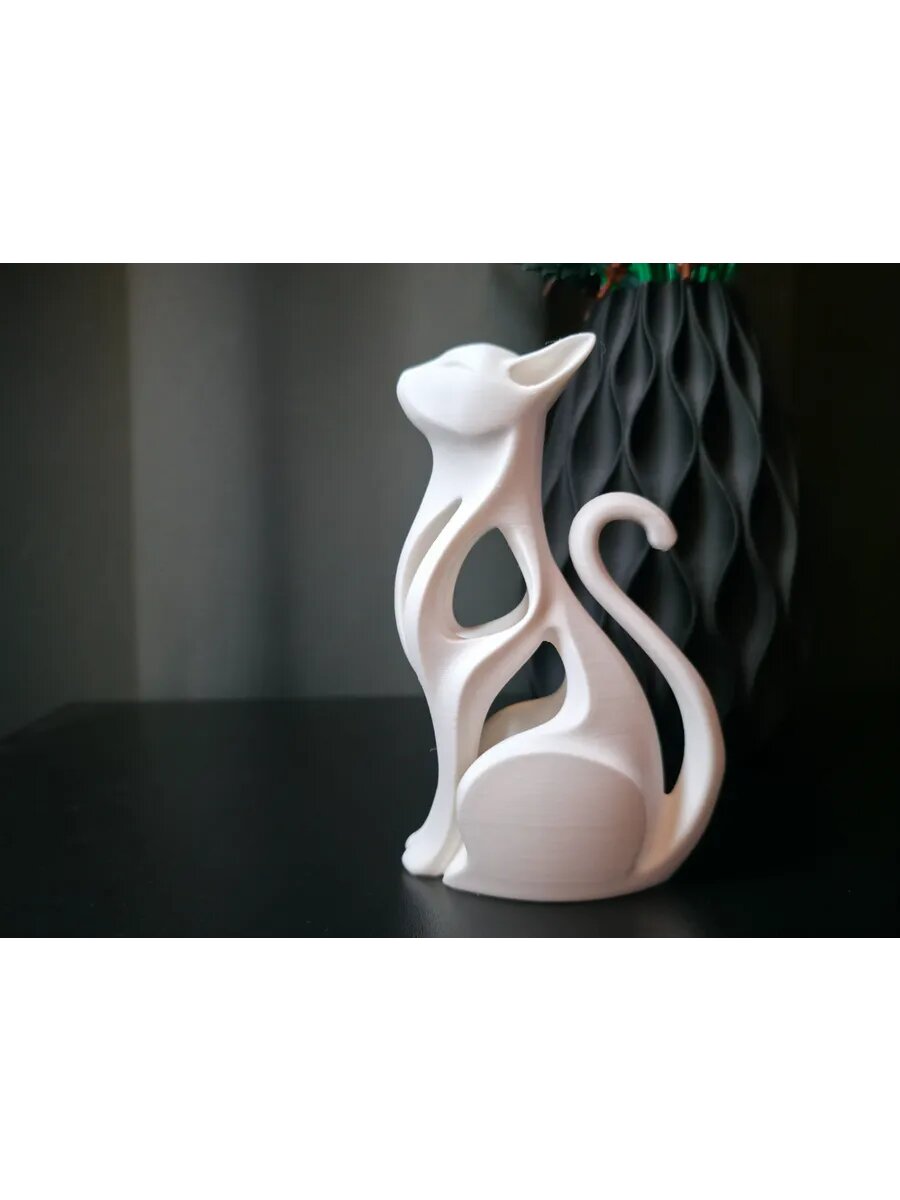 Фигурка Кошки