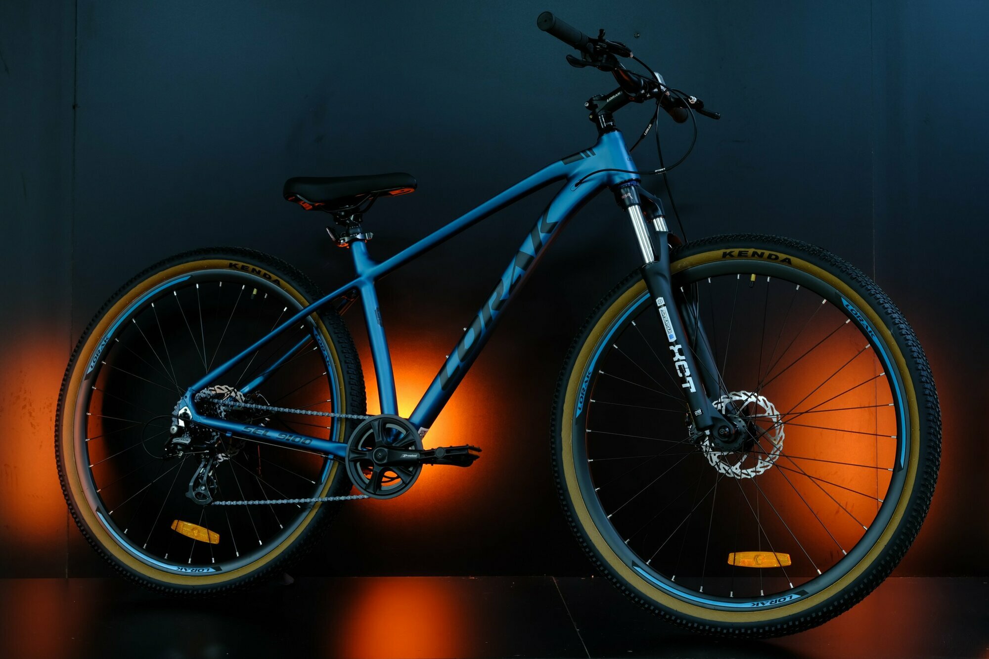 Велосипед горный LORAK Sel 9100 Матовый Синий/Чёрный 22 рама, рост 185-200 см.