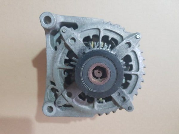 Генератор BMW X1 E84 2009-2015