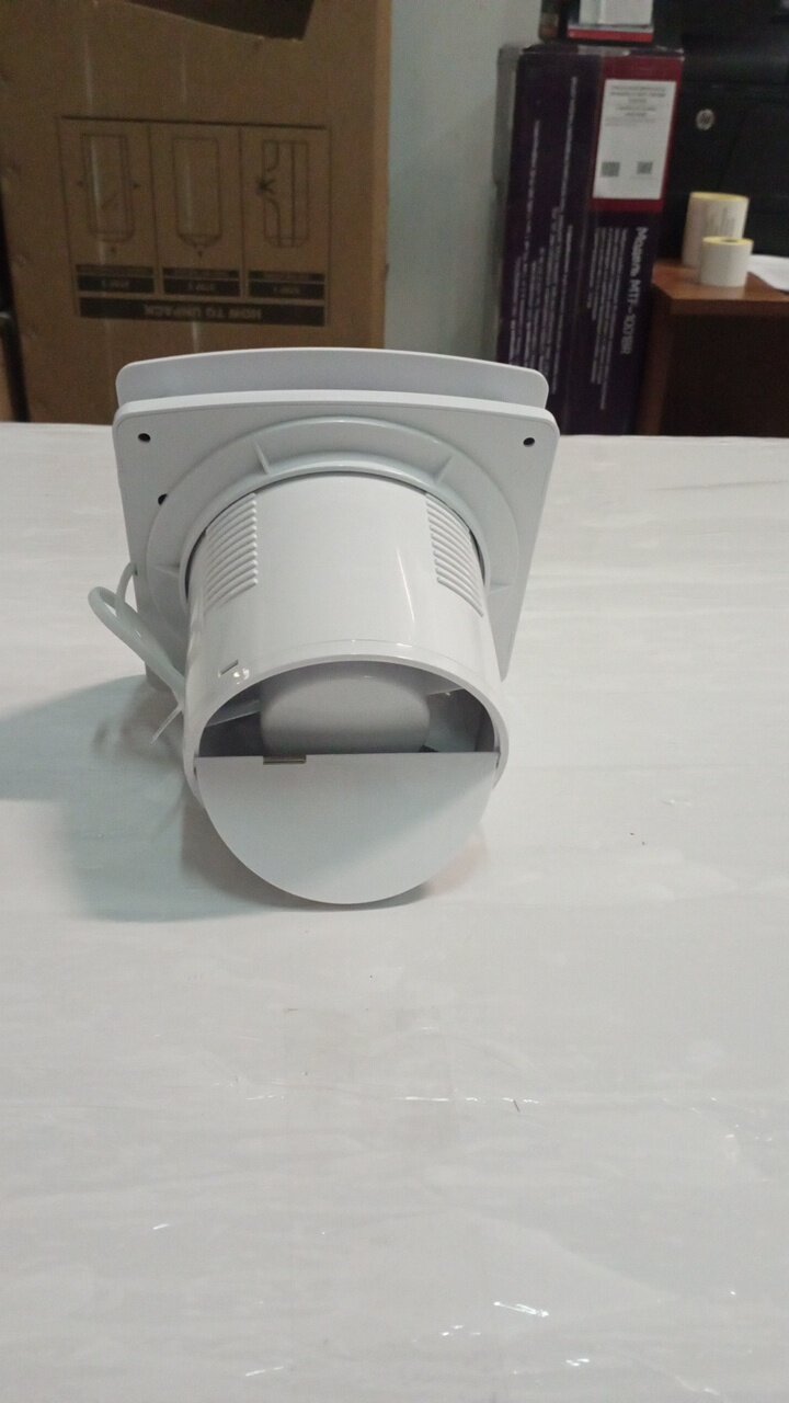 Вытяжной вентилятор MAUNFELD MFX12W