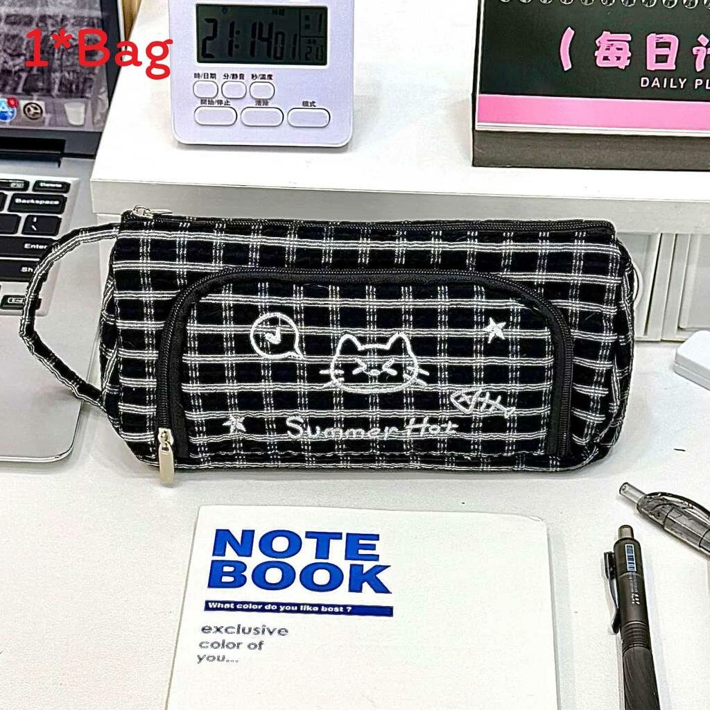 Pen holder cat lattice pattern with spacious design for students and teens, black