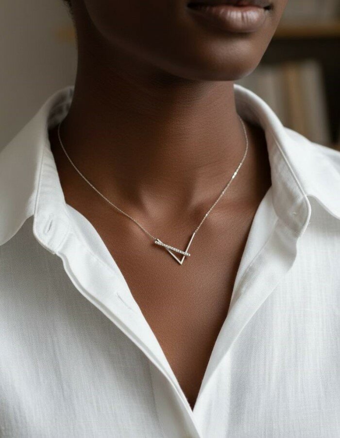 Колье, циркон