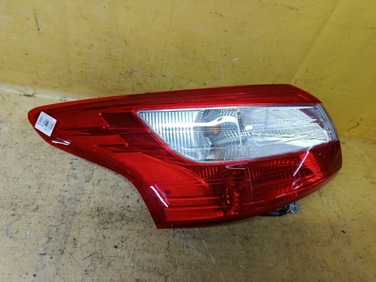 Стоп Лево с пробегом Ford Focus 3 — фото 1