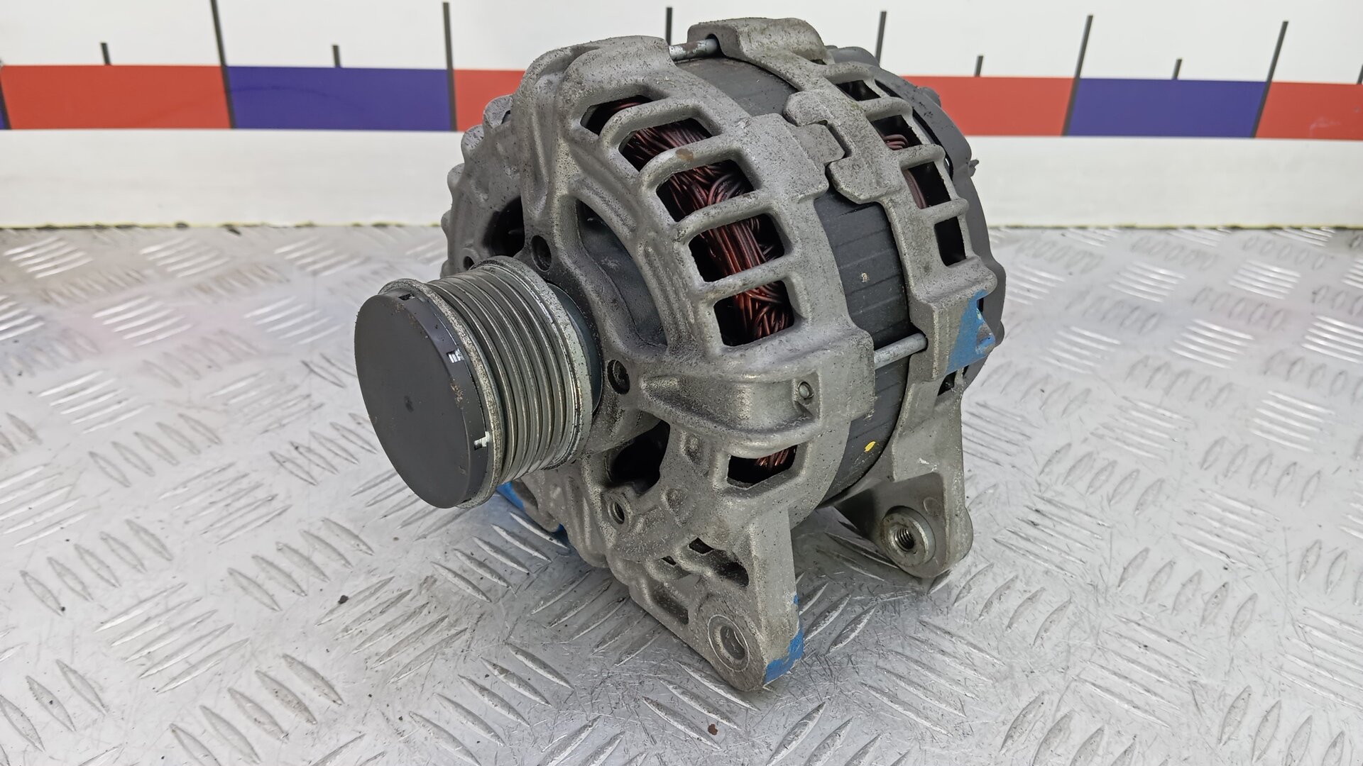 Генератор дизельный NISSAN QASHQAI J11, Номер LRA03975, 231004EA0A