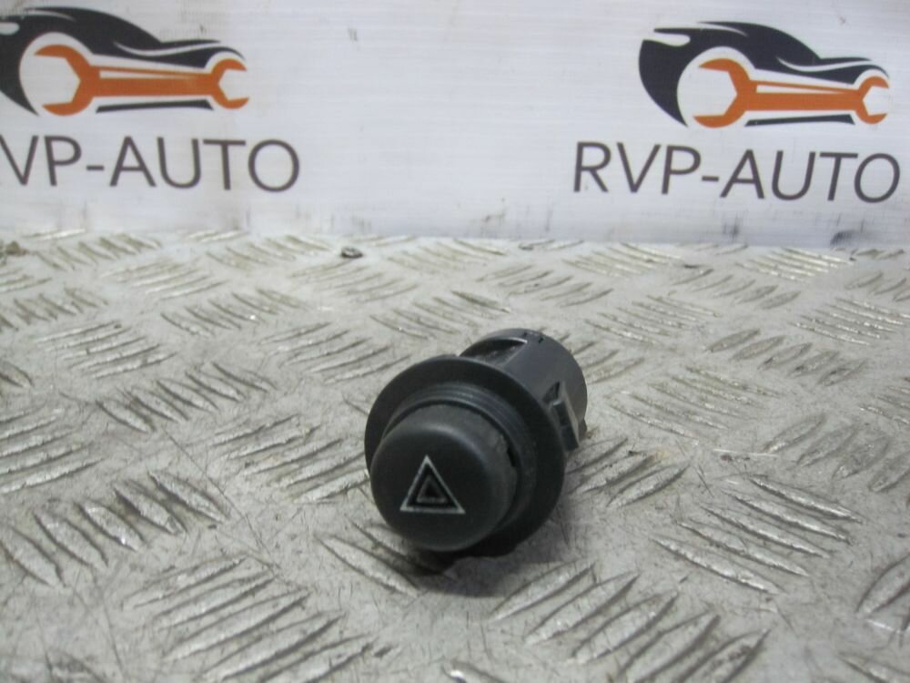 Кнопка аварийной остановки Volvo 440 1987-1996