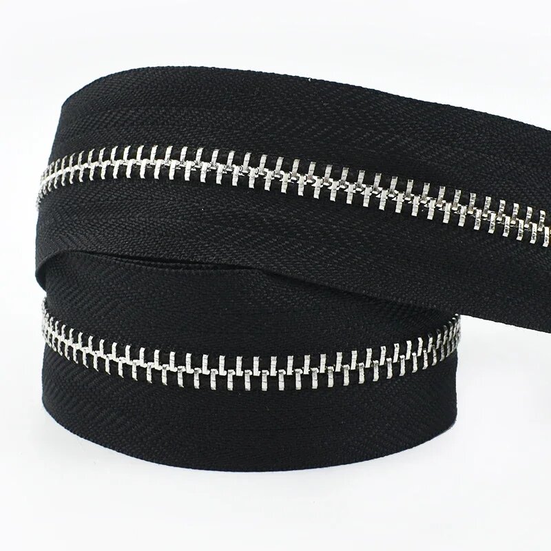 Металлические молнии #5, 1/3/5 ярдов Черный, BlackSilver, 1Yard