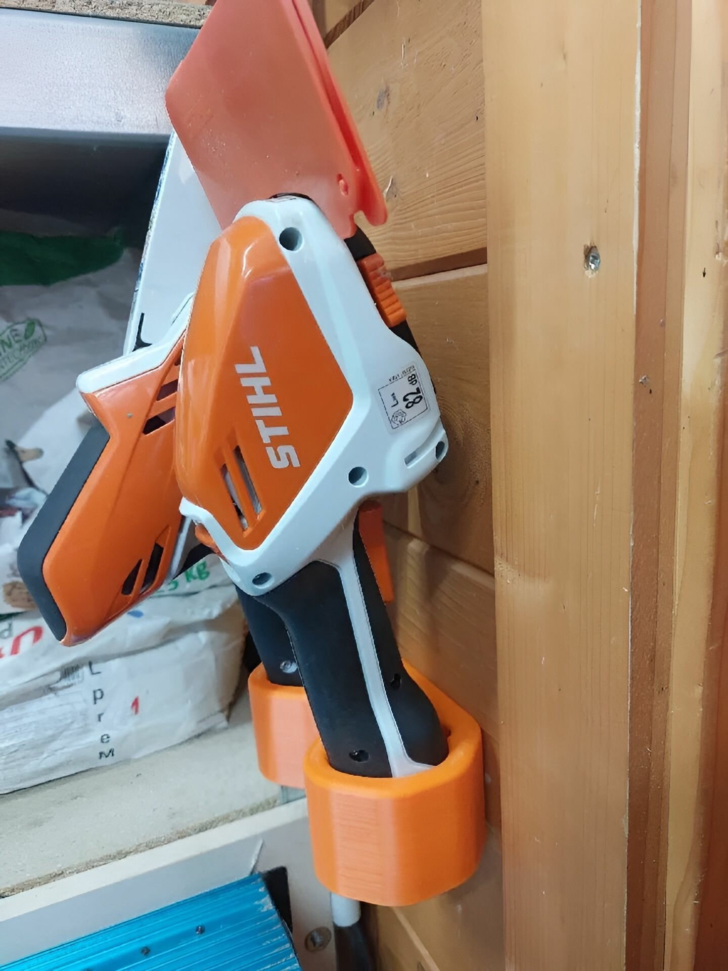 Настенный держатель STIHL HSA 26/GTA 26
