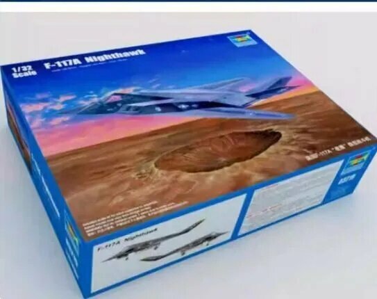 Сборная модель Trumpeter 03219 1/32 ударного самолёта-невидимки F-117A Nighthawk