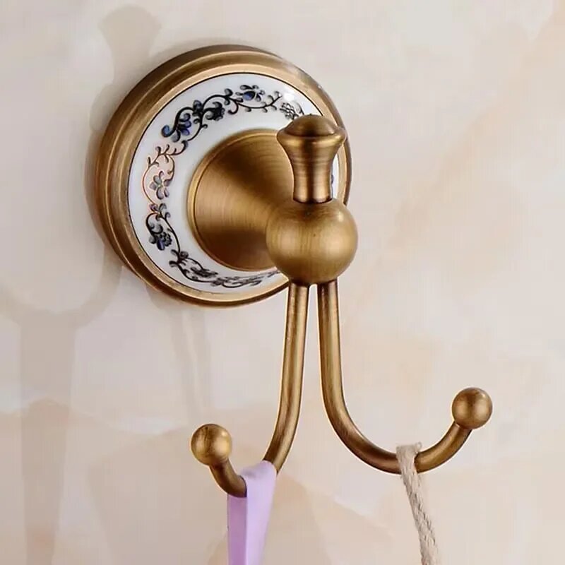 Двойной крючок Longhorn из латуни и золота antique C