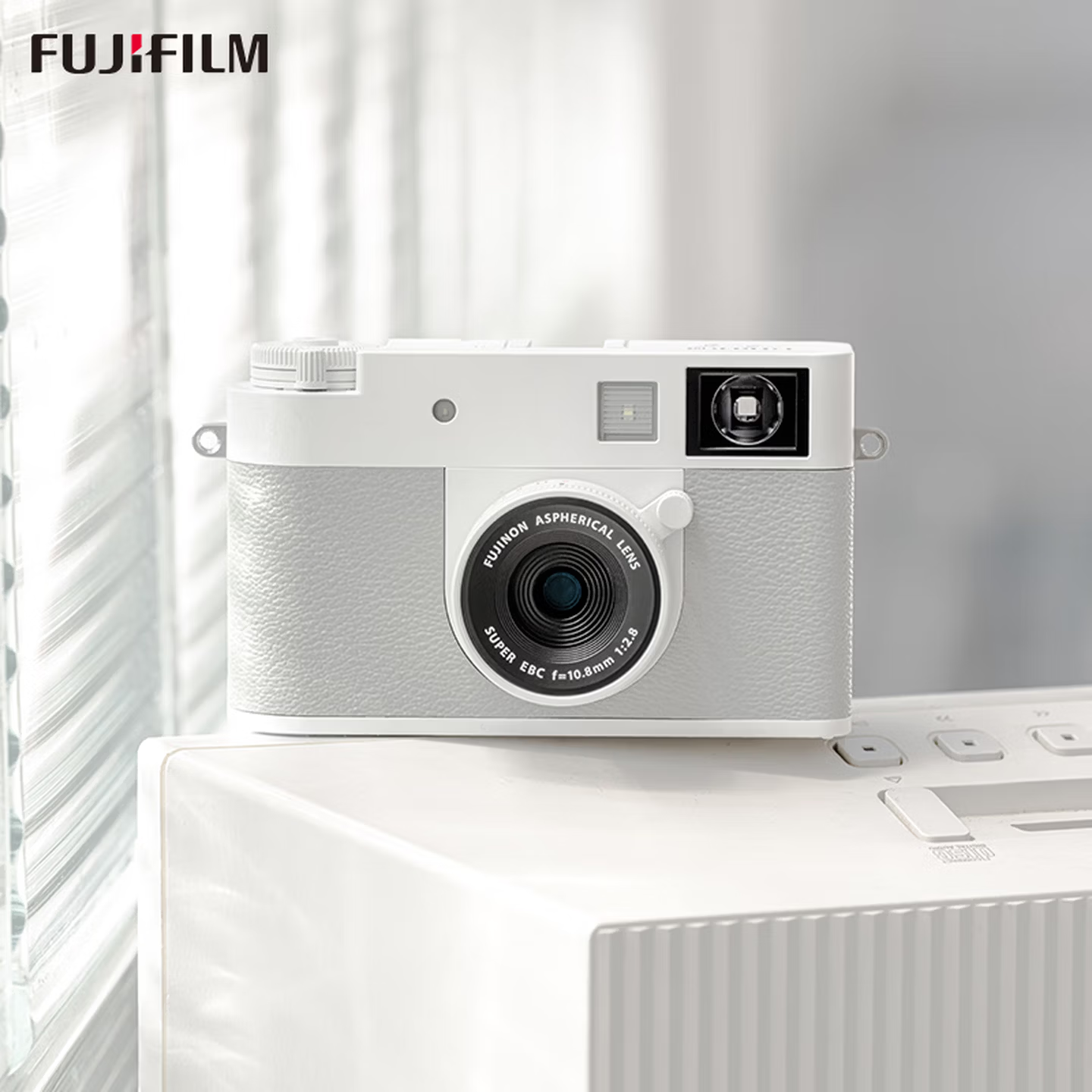Компактный фотоаппарат FUJIFILM X-Half (X-HF1) для путешествий, 19 фирменных пленочных фильтров, ретро-дизайн