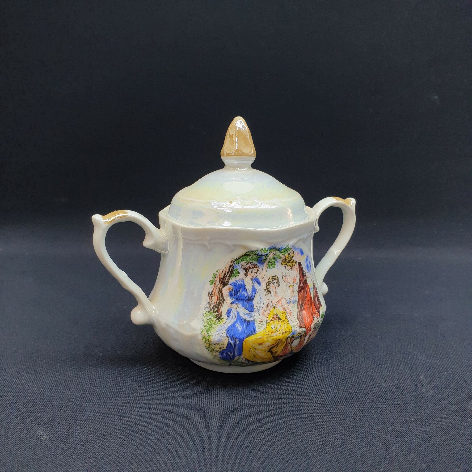 Винтажная сахарница, фарфор 0.3 л, СССР