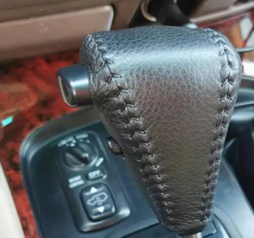 Кожаный чехол на ручку КПП Toyota Land Cruiser LC100/LC80, Black 1