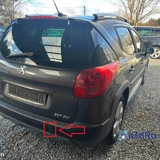 Крышка заднего буксировочного крюка Peugeot 207 SW, 9649681180