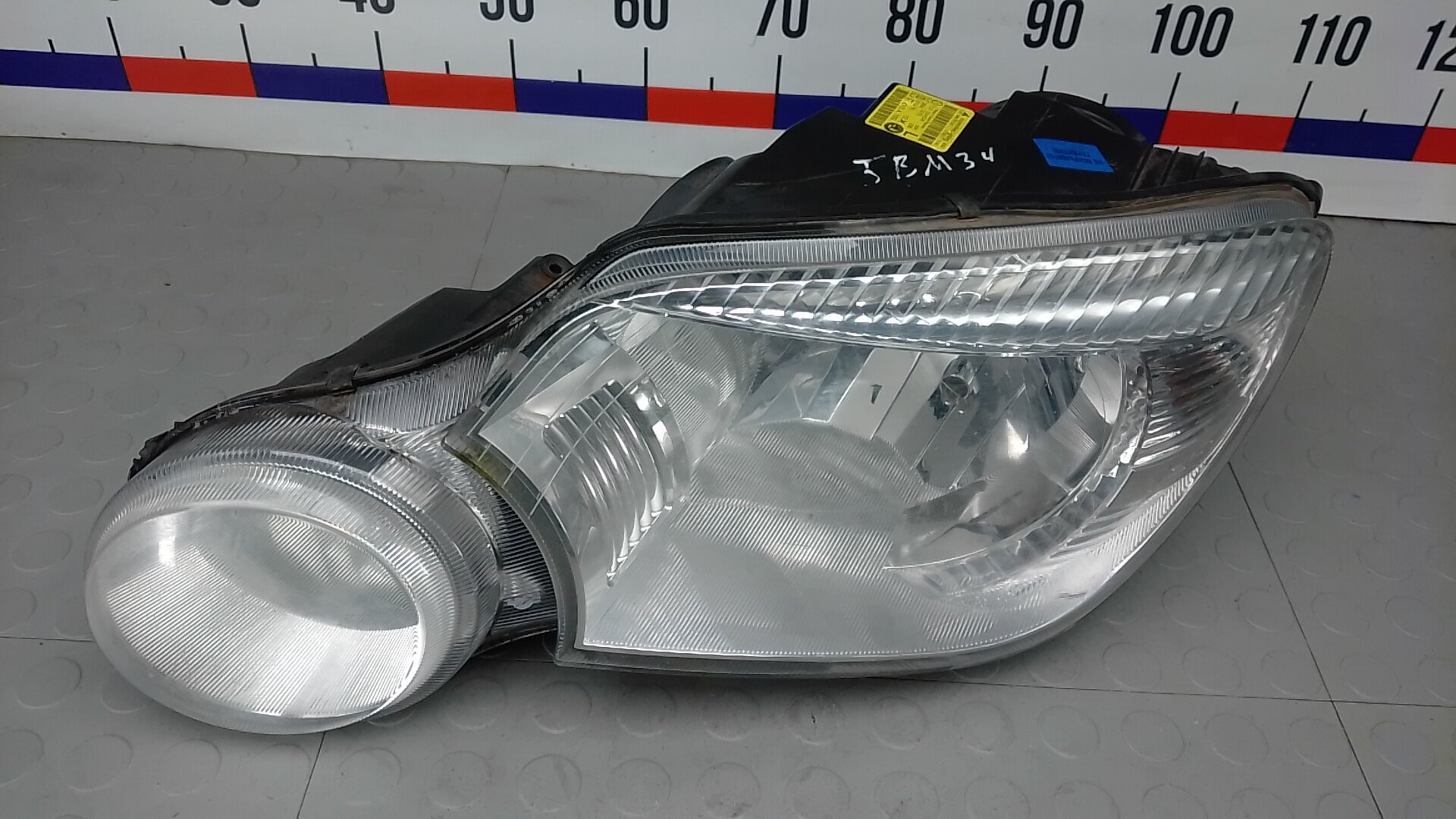 Фара левая SKODA YETI 1, Номер 5L2941017A, 5L2941015A