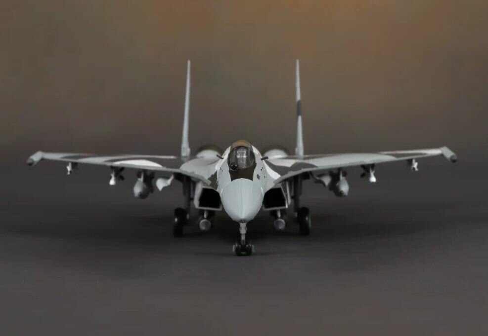 Готовая металлическая модель истребителя Су-35С ВКС России, масштаб 1:72, HobbyMaster HA5717