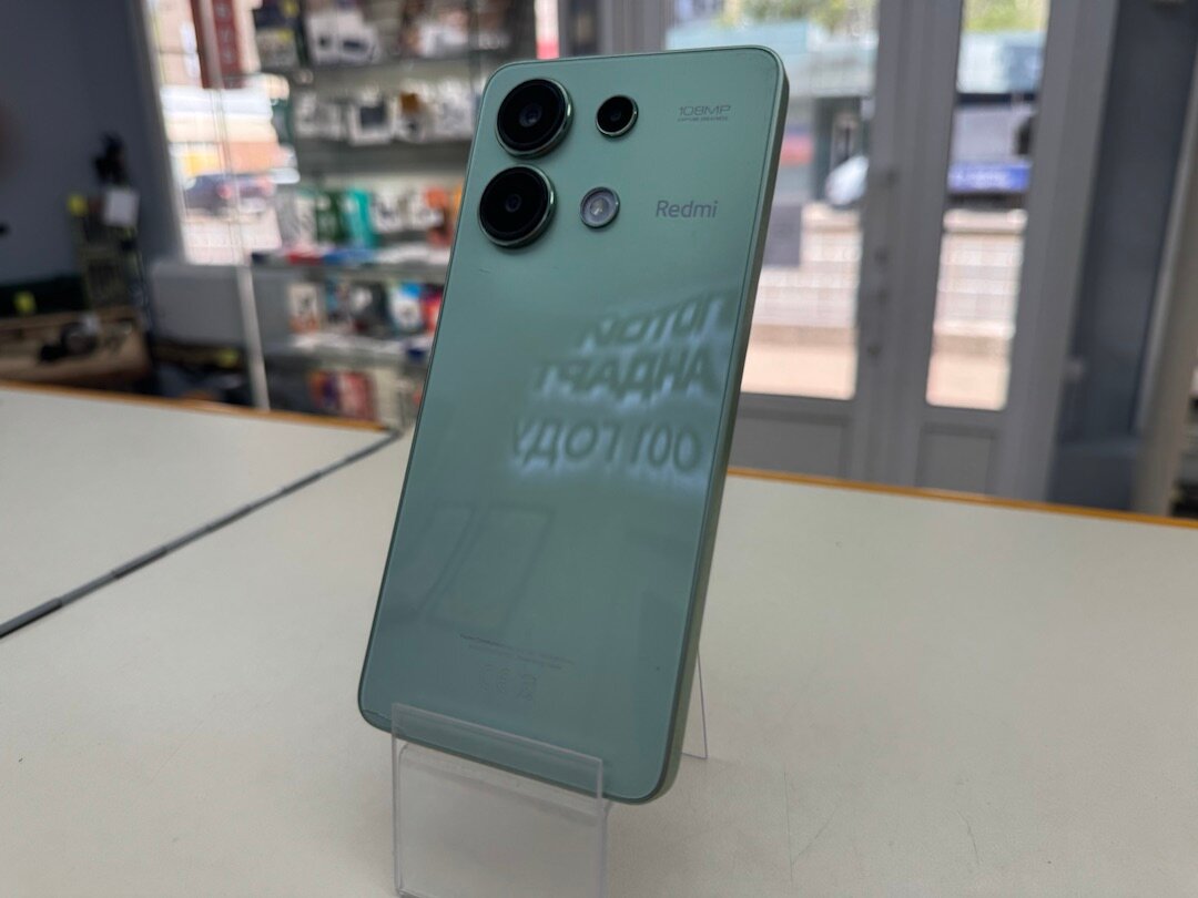 Смартфон Xiaomi Redmi Note 13 4G 8/256 ГБ, зелёный (Mint Green) Б/У Уценка