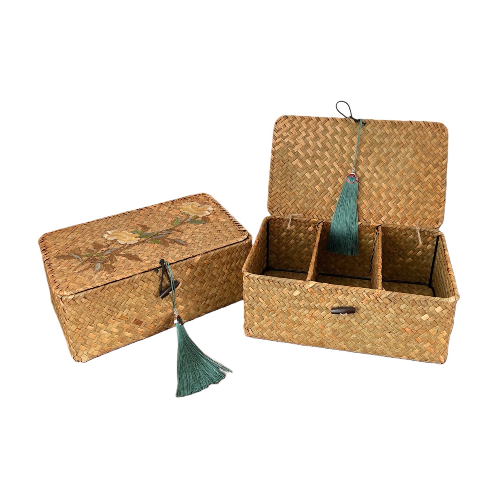 Корзина из морской травы с крышкой роза три секции средняя 26x16x9см