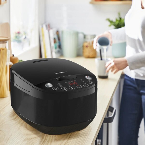 Мультиварка Moulinex "Simply Cook Plus" MK622832, 3D-нагрев, антипригарное покрытие, чёрная — фото 1
