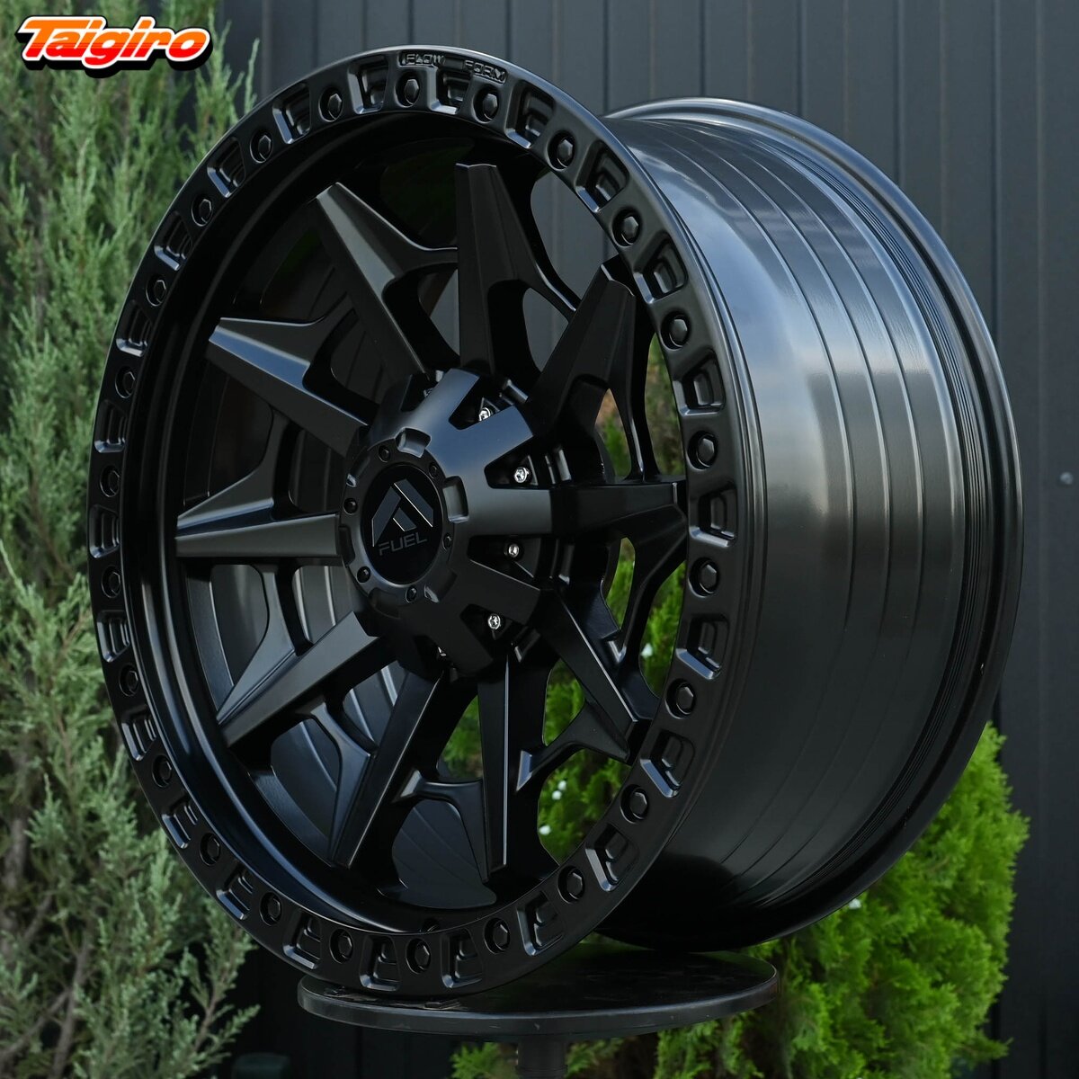 Комплект литых дисков R20 Fuel OFF ROAD 9.0J ET18 5*139.7/150 Черный (F108)