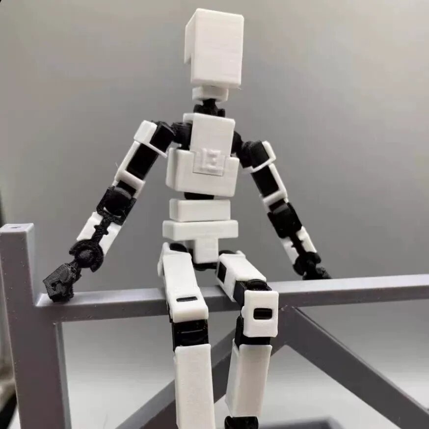 3D-печатная артикулированная стойка для фигурки с 5 наборами рук, мечом, доспехами и 2 пистолетами в снежно-белом для