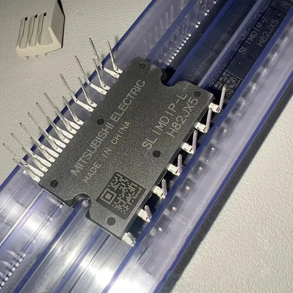 5шт! SLIMDIP-L (MDIP-26) 600V15A Трехфазный усилитель с регулируемой частотой питания оригинальный компонентный усилитель IPM