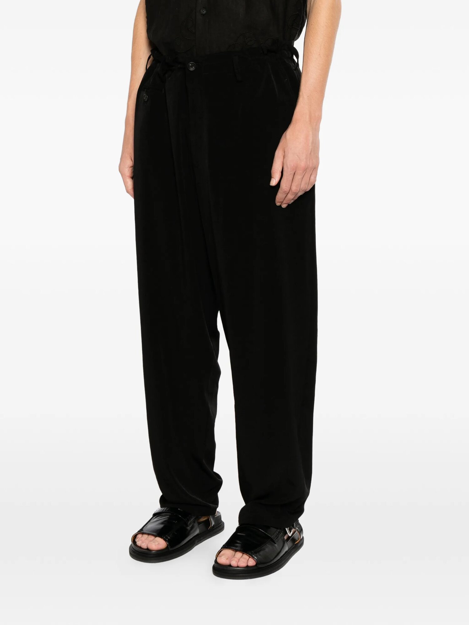 Брюки Yohji Yamamoto Pocket tapered pant, размер 3 — фото 1