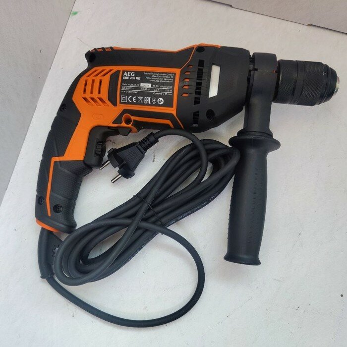 Дрель AEG SBE 705 RE