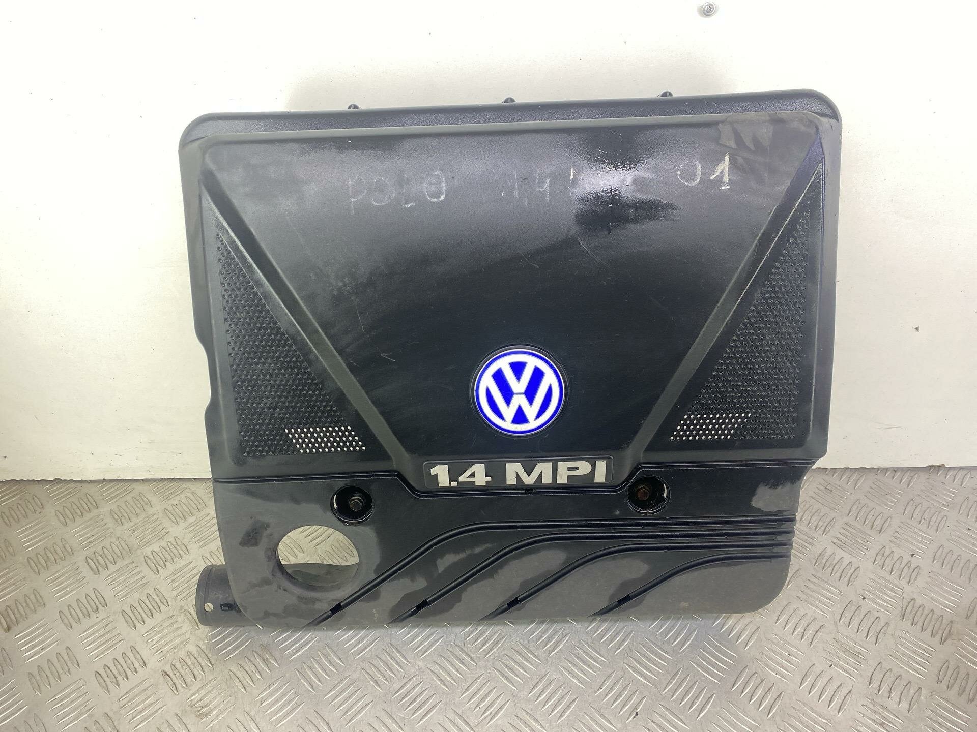 Декоративная крышка двигателя Volkswagen Polo 4 (2001 - 2005) 030129607AS