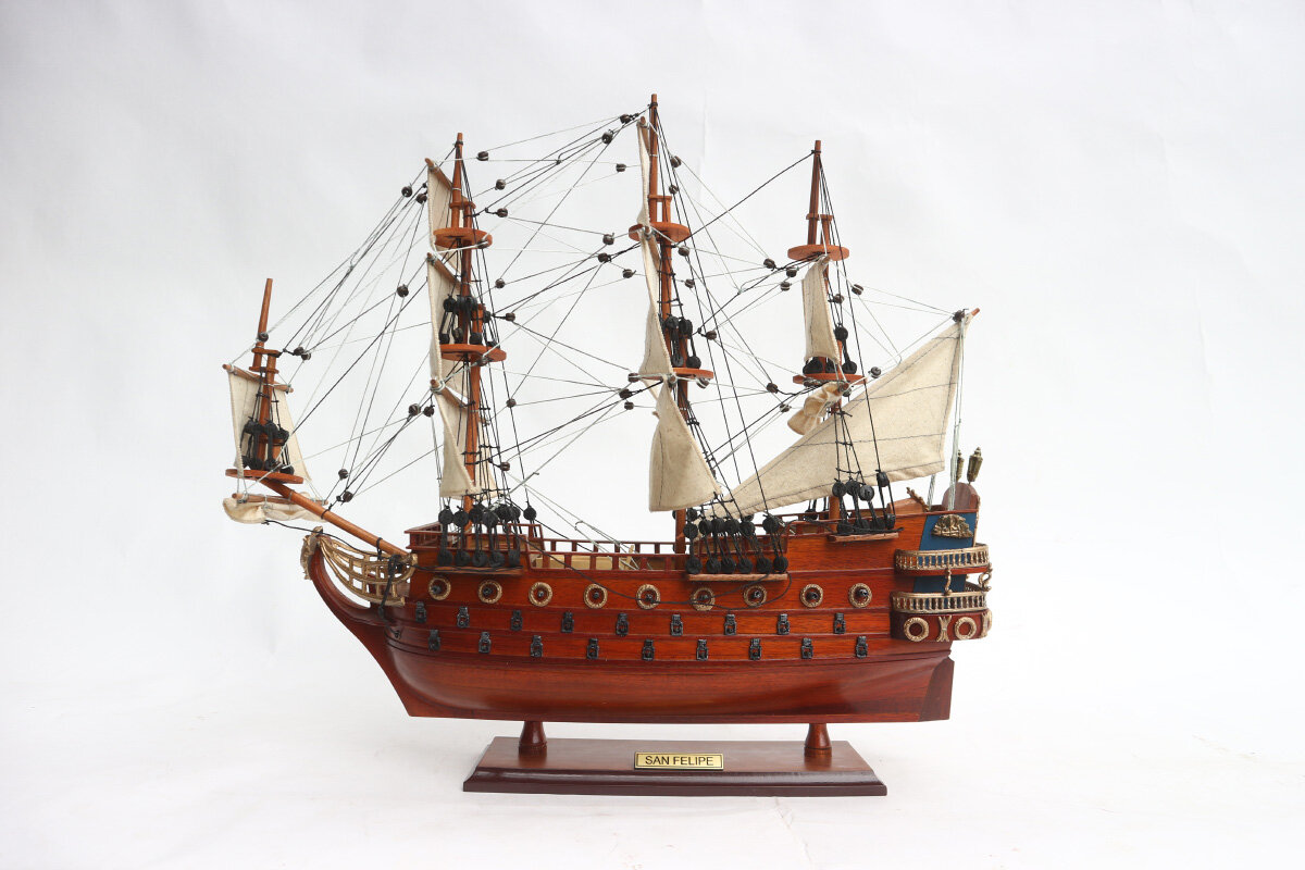 Готовая собранная модель парусника Van Der Heijden San Felipe 45x15x45 см