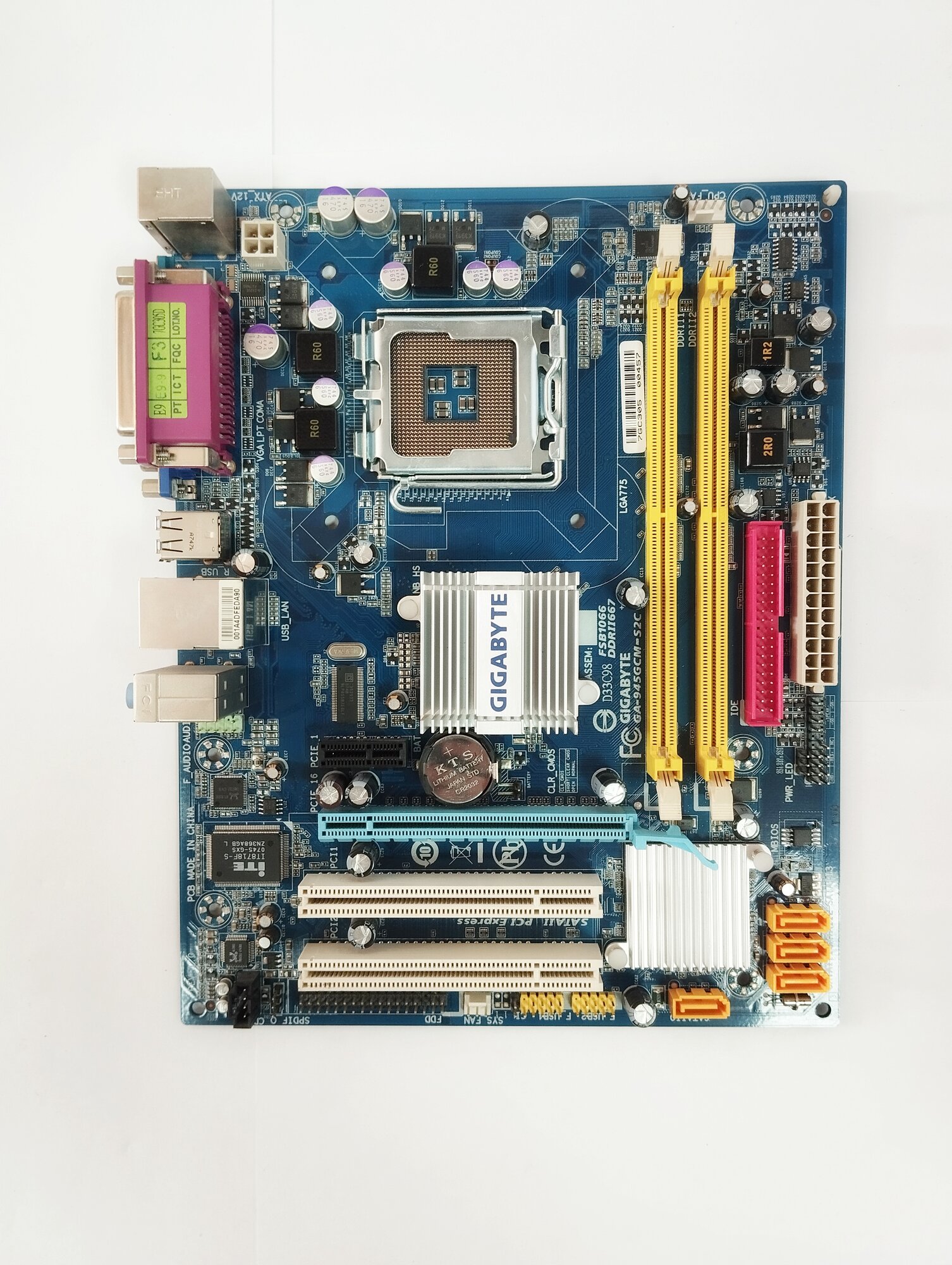 Материнская плата Gigabyte GA-945GCM-S2C LGA775, 2xDDR2, Micro-ATX