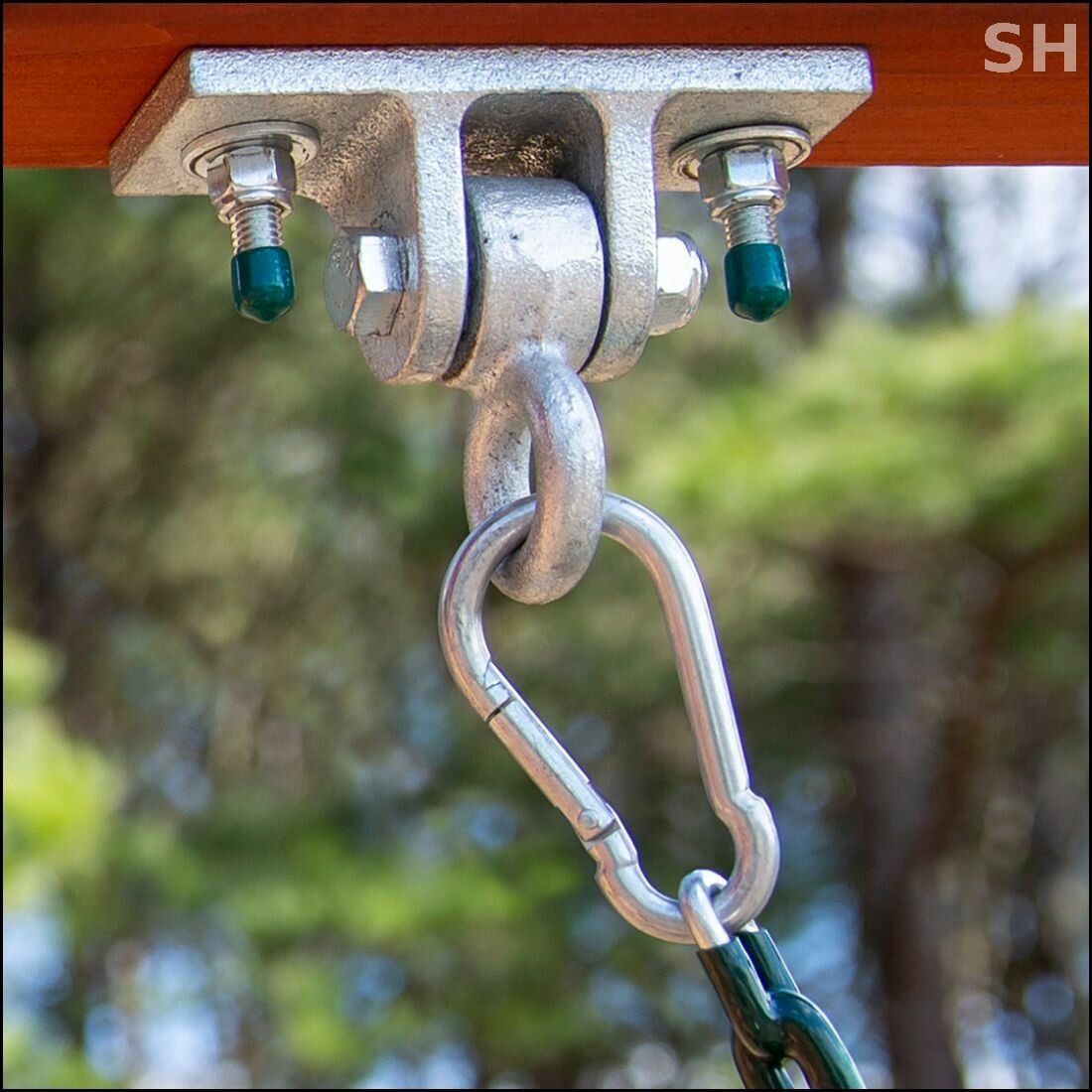 Карабин альпинистский