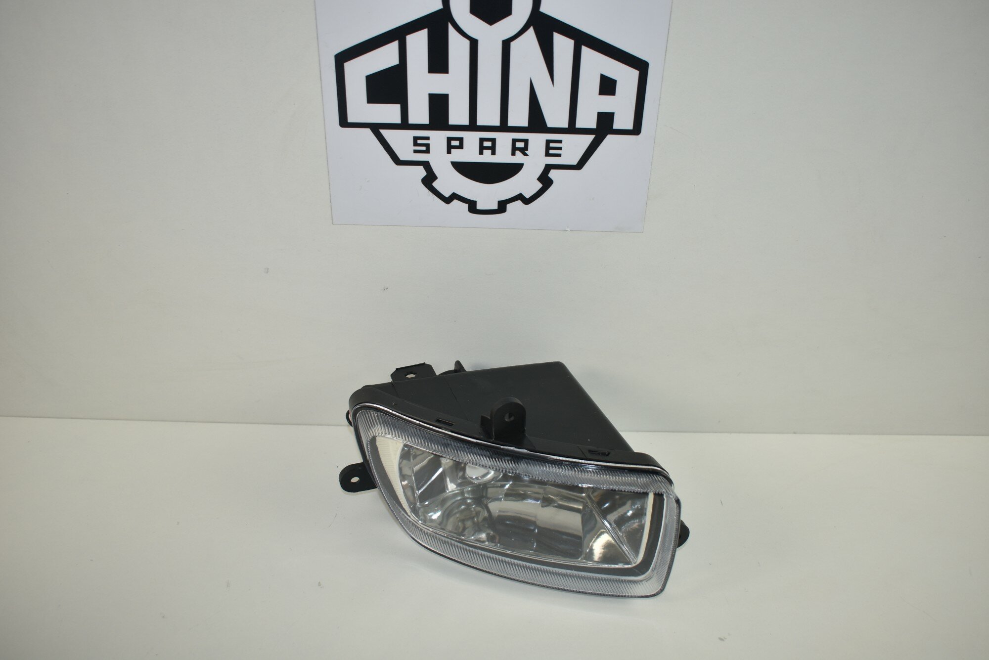 Фара противотуманная передняя правая Great Wall Hover