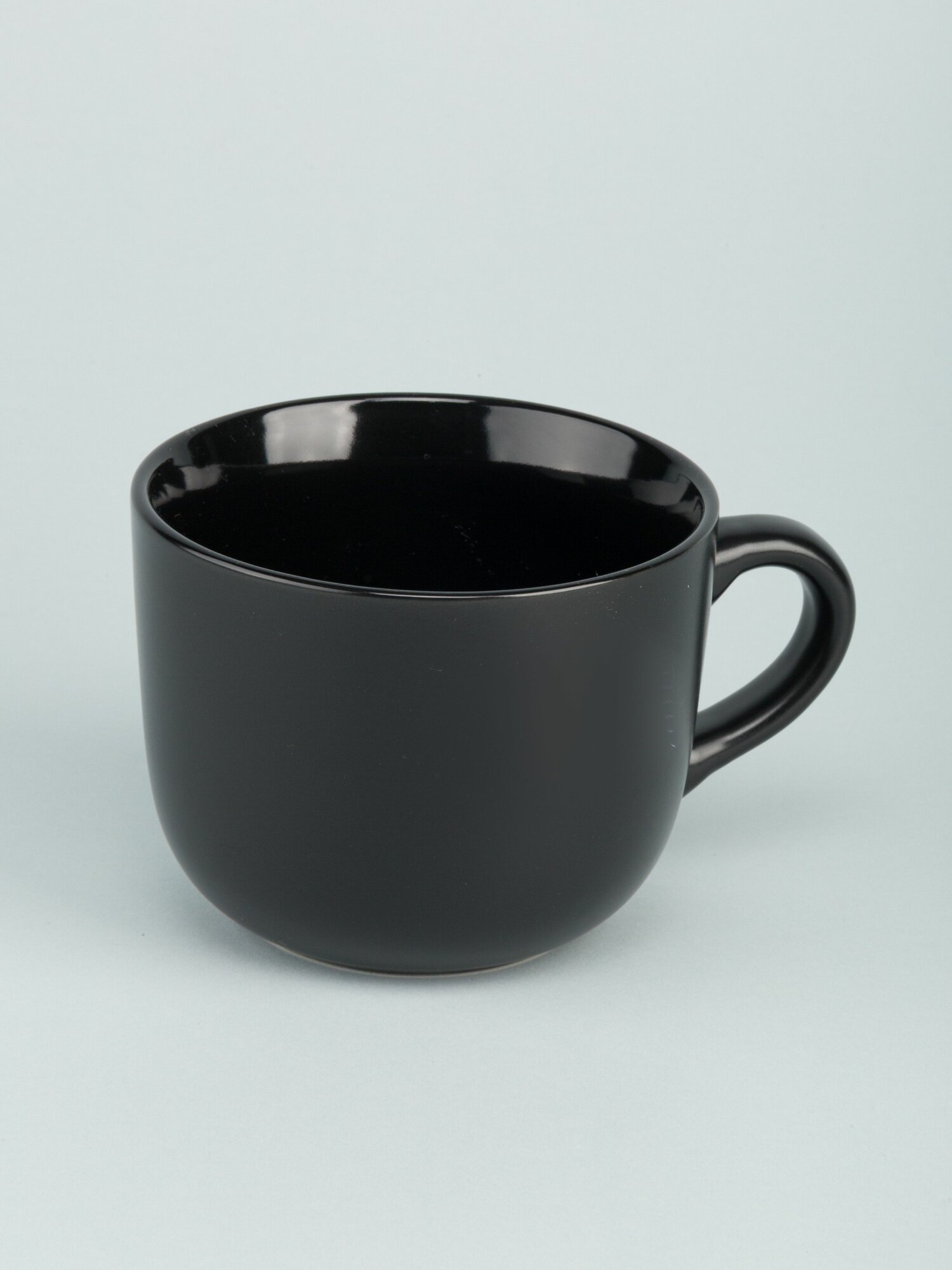 Бульонница-кружка керамическая с ручкой 700 мл черная