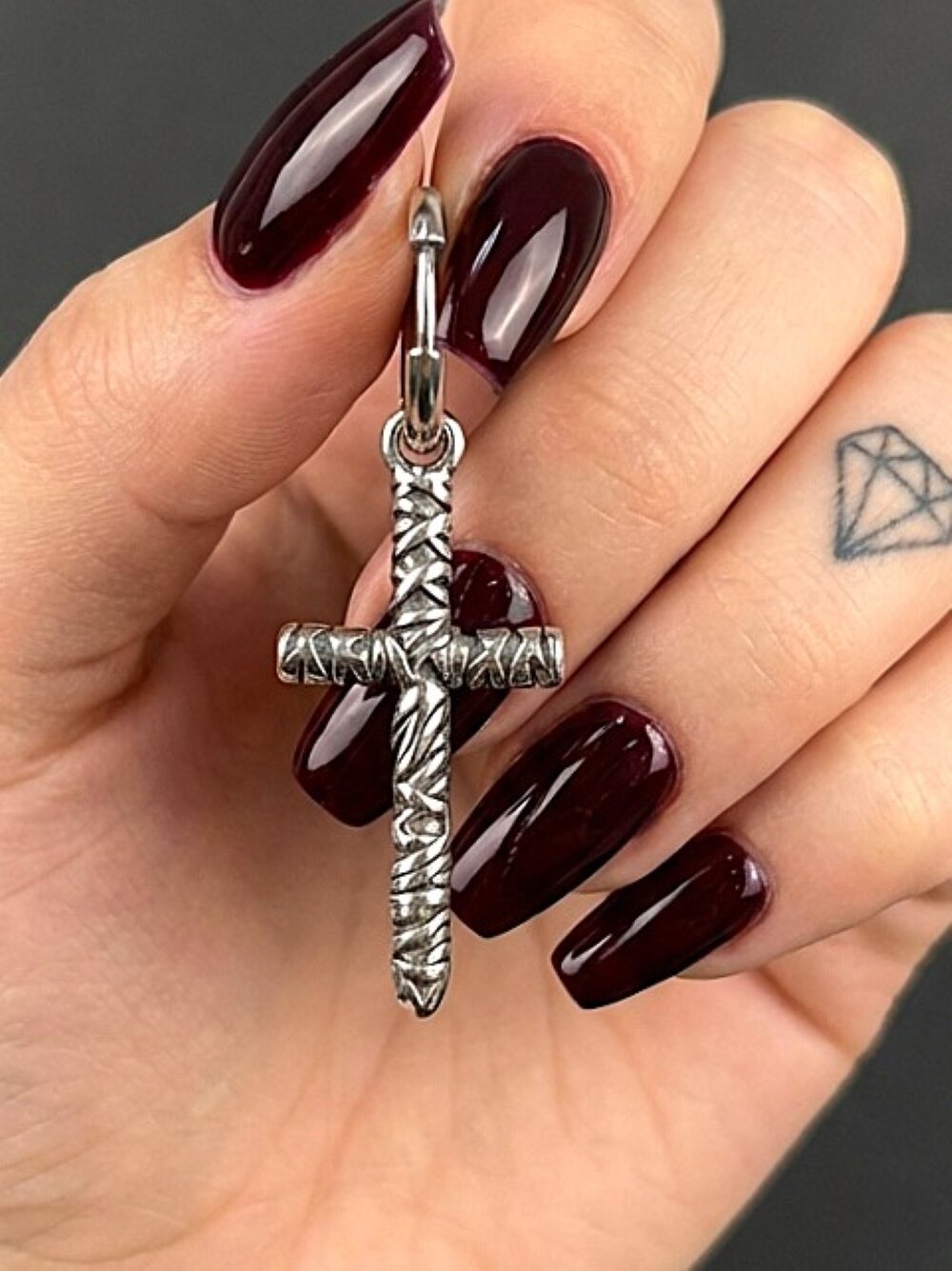 Моносерьга