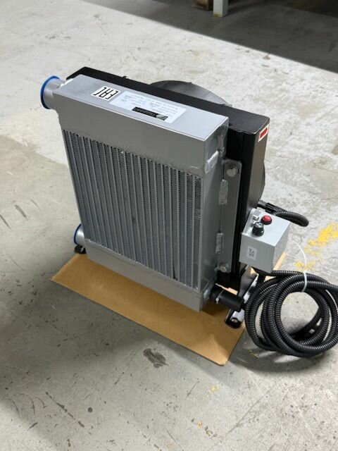 Маслоохладитель HAPL 300 24V