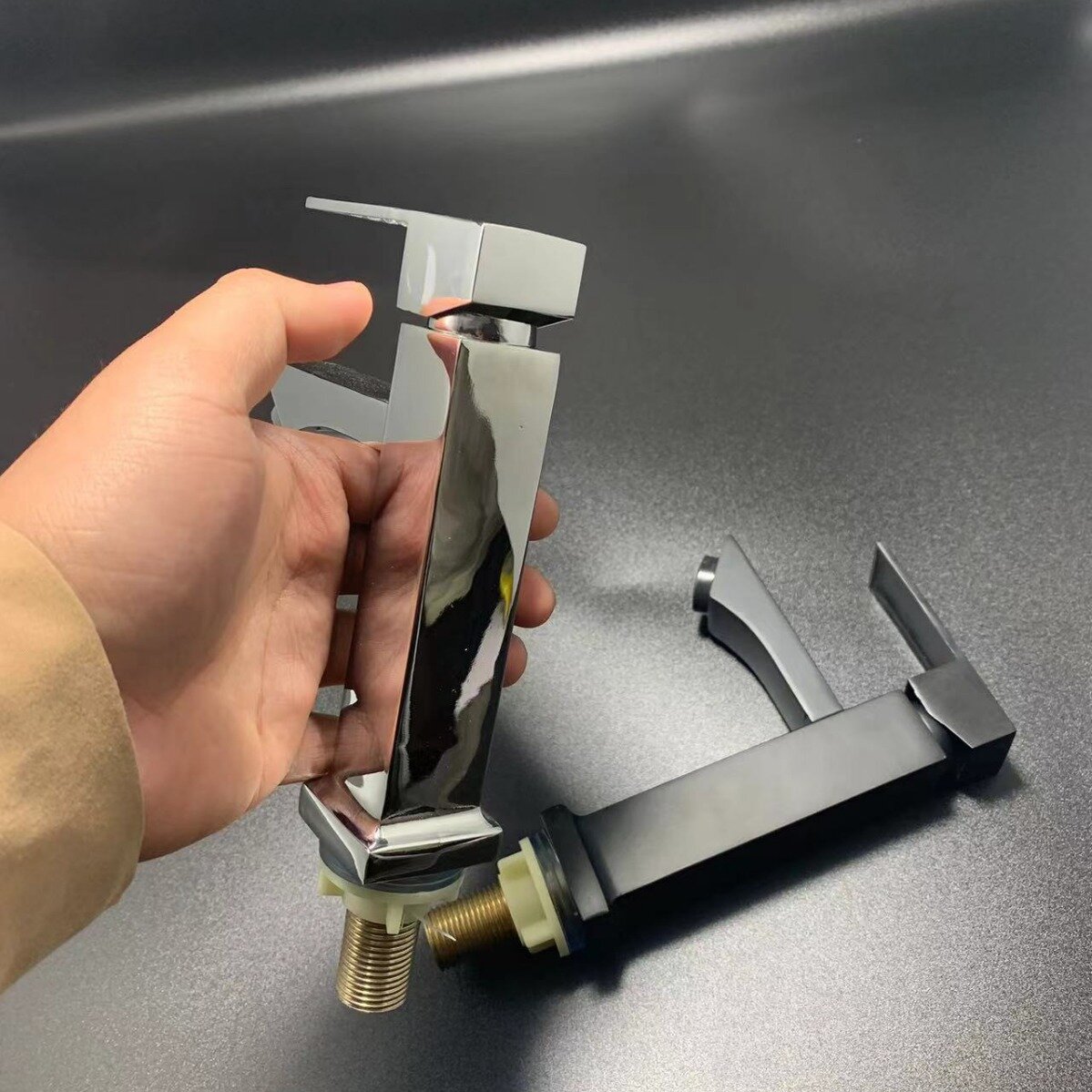 Холодный кран, вентильный, нержавеющая сталь, матовый, серебристый