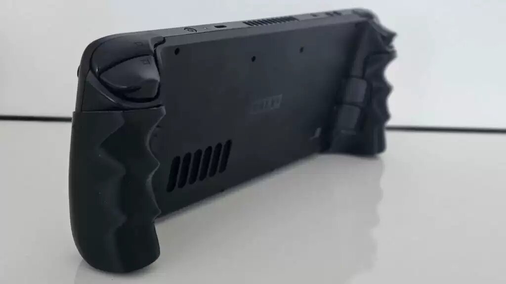 Steam Deck 2-in-1 Крепление для Рукоятки и Подставка для Портативной Игровой Консоли, Черный Цвет, Надежный Дизайн
