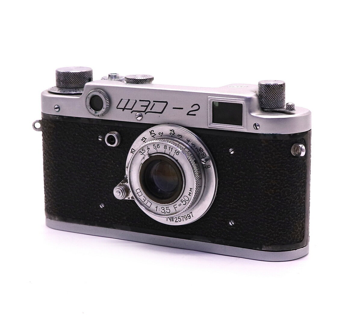 Фотокамера компактная Фэд 2 + Индустар-10 (СССР)