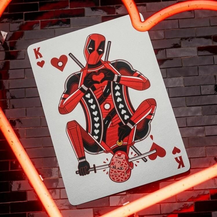 Карты "Theory11 Deadpool playing cards" — фото 1
