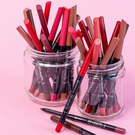 Карандаш для губ Essence 8h Matte Comfort, 05 pink blush, 0.3 г
