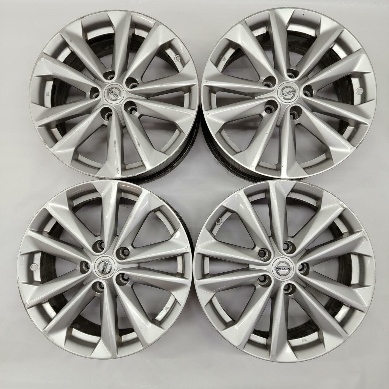 Колесные диски Nissan 17x7 PCD 5x114.3 D66.1 ET40 (оригинал)
