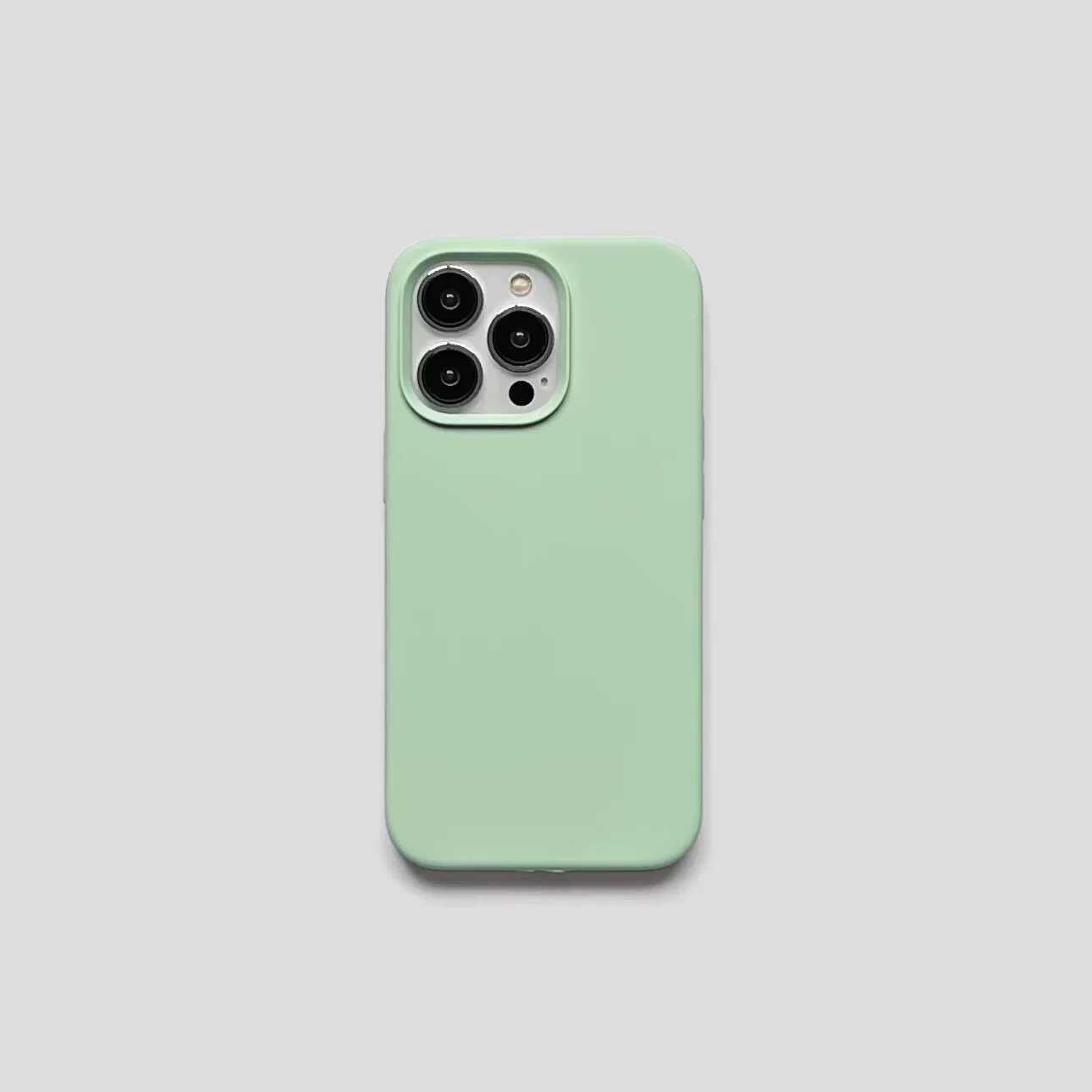 Ретро силиконовый чехол с бархатной подкладкой для iPhone 16 Кешью зеленый
