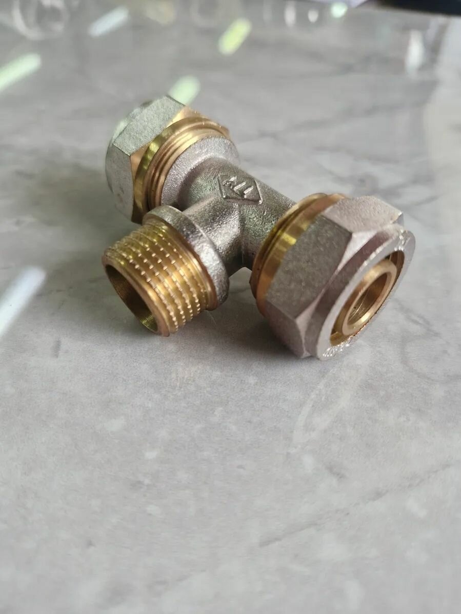 Тройник переходной обжимной цанга 20х1/2" Ц/Г металлопластиковой труб наружная резьба