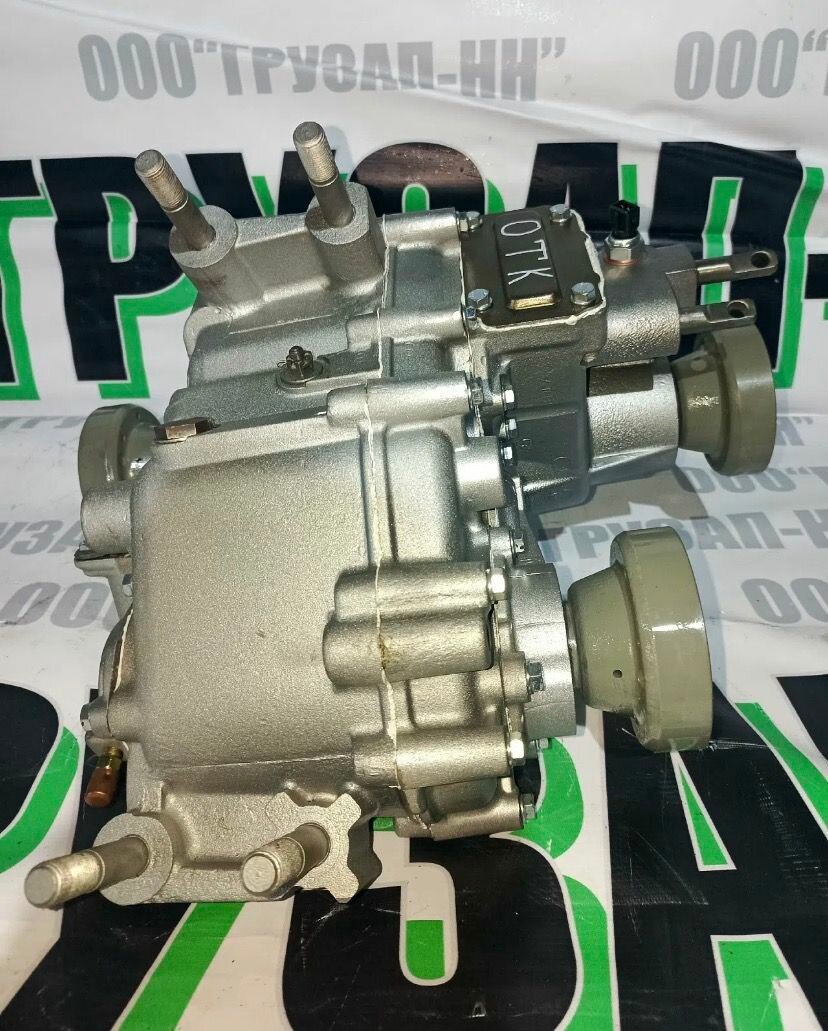 Коробка раздаточная ГАЗ-33027, 27057, 32217 дв. УМЗ-42164 (фланец под вал с ШРУС 8 болтов отключаемая