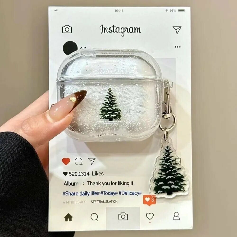 Блестящий чехол с жидкими блёстками и подвеской-ёлочкой для AirPods Pro2 новогодний защитный кейс