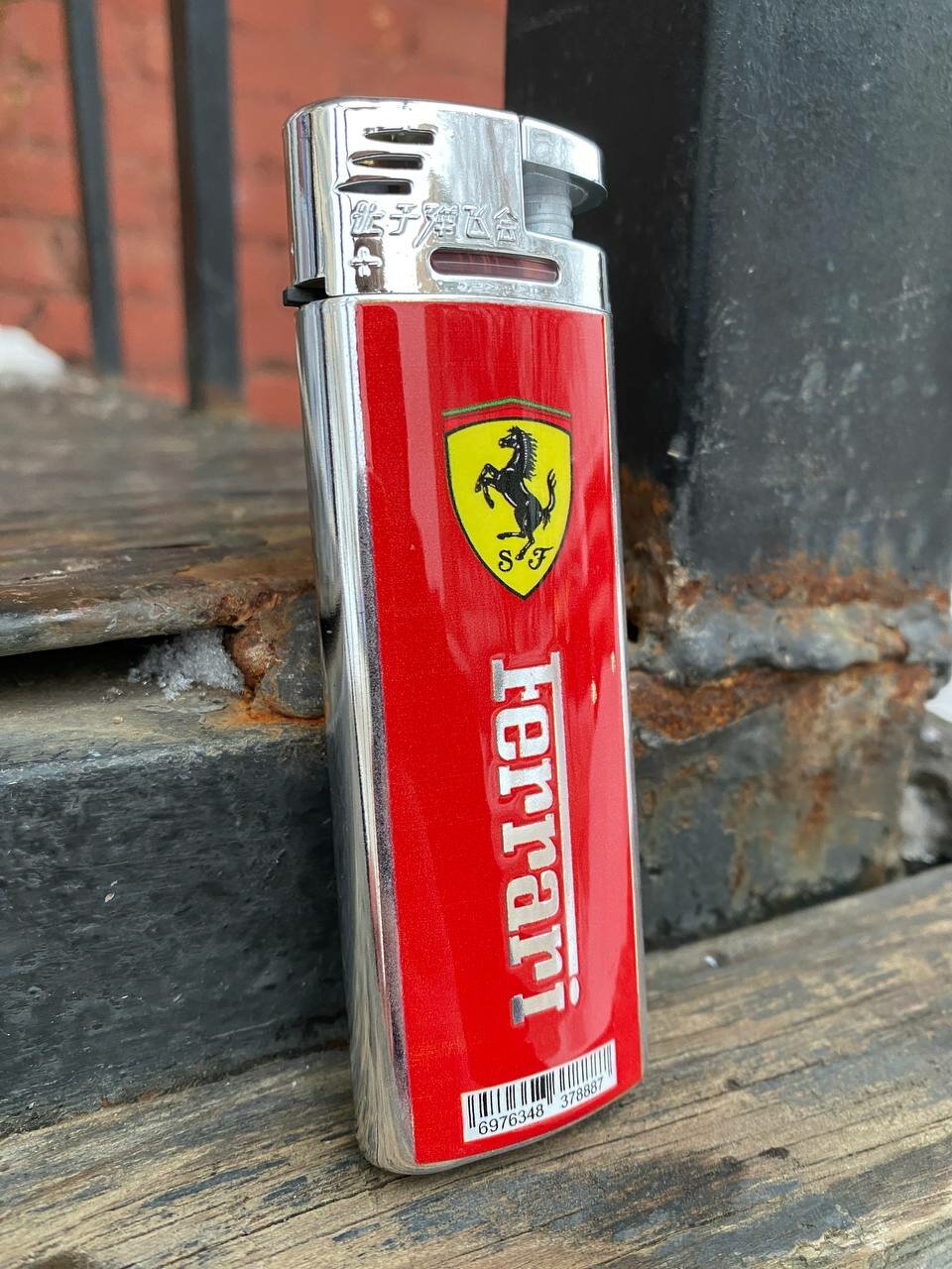 Зажигалка газовая Ferrari серия гигант без газа, красная, металлический корпус, турбо
