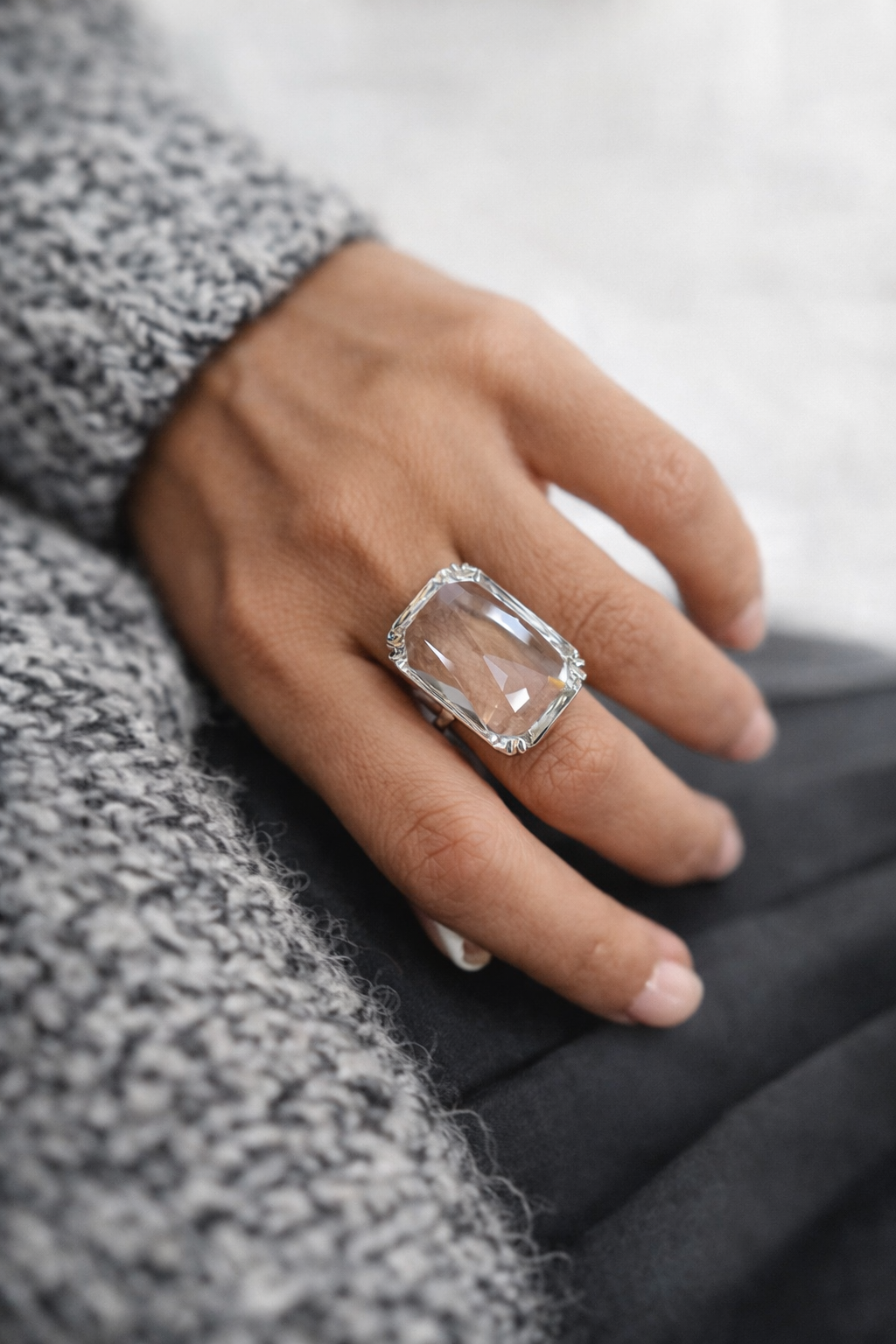 Кольцо помолвочное, кристалл